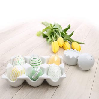 Holst Porzellan Eierkarton mit Salz-/ und Pfefferstreuer