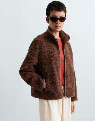 Oysho Jacke mit Paspelierung aus Kunstlammfell in Braun