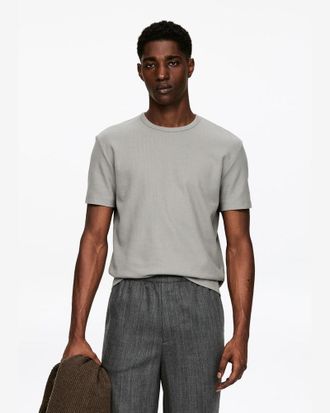 Arket K&ouml;rpernahes Baumwoll-T-Shirt -Grau