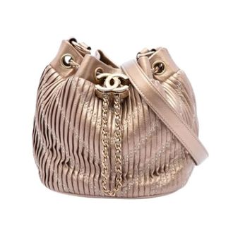 Chanel Pre-owned Pleated Lambskin Bucket Bag - - Pre-owned - Damen - Beige - ONE SIZE