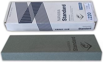 Sanelli Ambrogio Naniwa Traditional Stone, professioneller Messerschärfer, grobe Körnung 220, ideal zum Korrigieren von gebrochenen Klingen, mit glasiertem Bindemittel