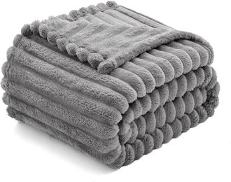 Miulee Kuscheldecke Flauschig Decke Fleecedecke Flanell Einfarbig Wohndecken Couchdecke Flauschig &Uuml;berwurf Mikrofaser Tagesdecke Sofadecke Blanket F&uuml;r Sofa S