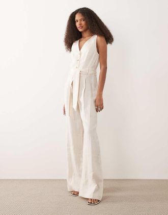 Mango Combinaison dos nu en lin nou&eacute;e &agrave; la taille - Cr&egrave;me-Neutral