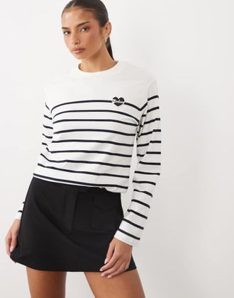 Barbour Harling Langarmshirt mit Herzlogo und Streifen in Wei&szlig;