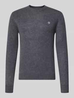 Mc Neal Slim Fit Strickpullover aus reiner Wolle mit Label-Stitching
