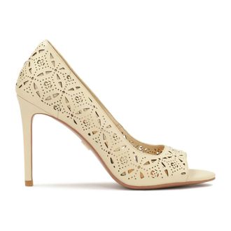 Kazar Cremefarbene Peep-Toe-Pumps mit Lochmuster.Dieses Produkt f&auml;llt klein aus. - - Shoes - Damen - Beige - 39 EU