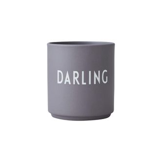 DESIGN LETTERS Kaffeebecher DARLING | Porzellan Kaffeetasse Ideal f&uuml;r Osterdeko & Ostergeschenke | Ostergeschirr | Lieblingsbecher Tasse mit Spruch | Osterdeko Moder