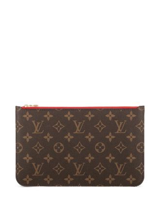 Louis Vuitton Clutch mit Monogramm - Braun