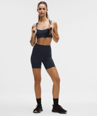 lululemon Wunder Train No Line Shorts mit hohem Bund f&uuml;r Frauen - 15 cm - Gr&ouml;&szlig;e 10 in True Navy
