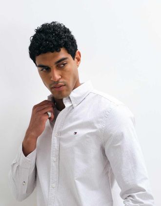 Tommy Hilfiger Oxford-Hemd mit taupefarbenen Streifen-Wei&szlig;