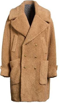 Balmain MANTEAUX - Moutons et fausses fourrures sur YOOX.COM