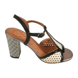 Chie Mihara Schwarze Sandaletten mit Absatz - - Shoes - Damen - Schwarzk - 39 EU