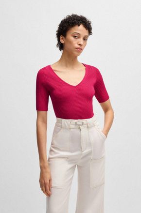 HUGO BOSS Strickpullover Faradisco Premium Damenmode mit BOSS Metallcharm