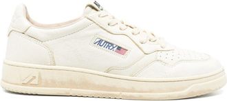 Autry Sup Vint Low Man Goat/mud White Avlmge01