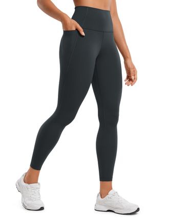 CRZ YOGA Butterluxe Damen High Waist Sport Leggings Blickdicht Soft Yoga Hosen Gym Workout Leggins mit Tasche - 64cm Melanit 44