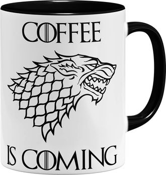 OM3 Coffee is Coming Statement Tasse mit Spruch - Keramik Becher - 11oz 325ml - Beidseitig Bedruckt - Schwarz