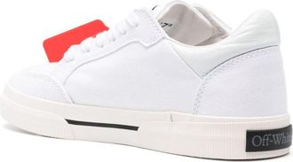 Off-white Sneaker - White