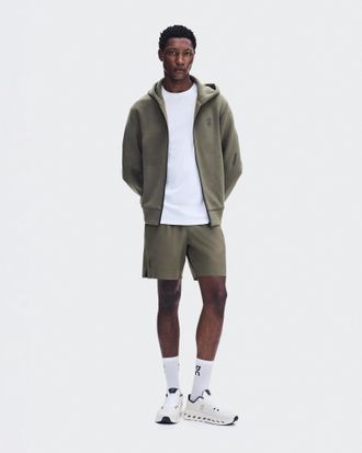 On Focus Shorts