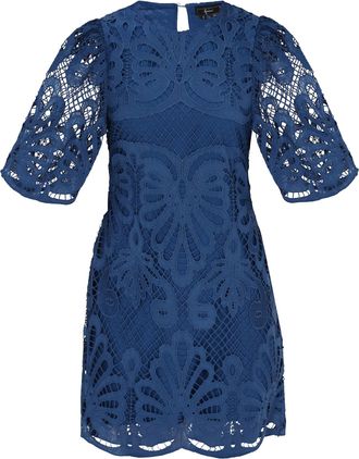 Faina Kleid Fashion Look