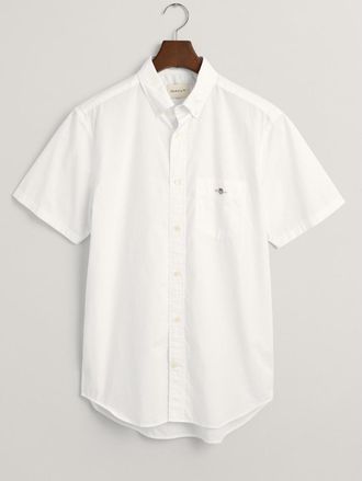 GANT Kurzarmhemd mit Brusttasche und Logo-Stickerei, Regular Fit in