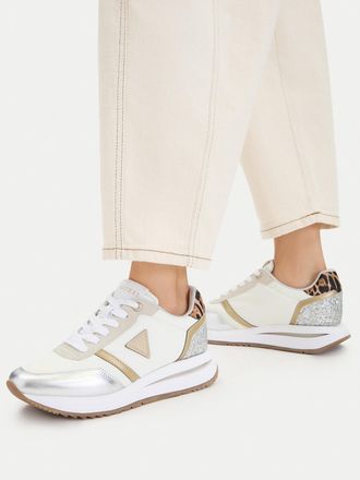 Guess Sneakers Guess FLP2EG PEL12 &Eacute;cru