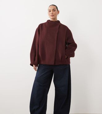 Asos Curve ASOS DESIGN Curve manteau court habill&eacute; &agrave; col cascade avec laine bordeaux-Rouge