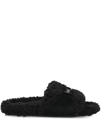 Balenciaga sandales en fourrure artificielles - Noir