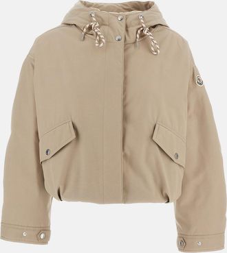 Moncler Kurze Daunenjacke Eukalyptus