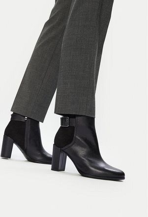 Clarks Stiefeletten Freva 85 Buckle 26174749 Schwarz
