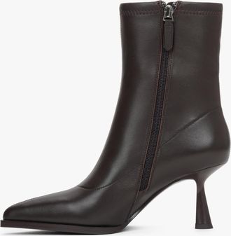 Estro & Luminara Ankle Boots 526-756