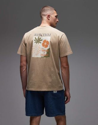 Rhythm T-Shirt in Beige mit Vintage-Waschung und botanischem Print-Neutral