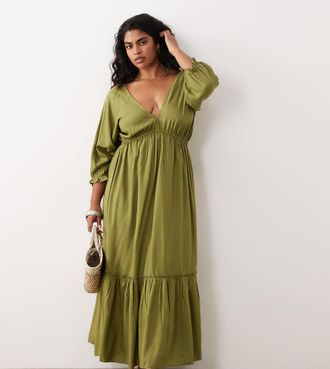 Esm&eacute;e Lang&auml;rmliges Maxi-Strandkleid in Olivgr&uuml;n