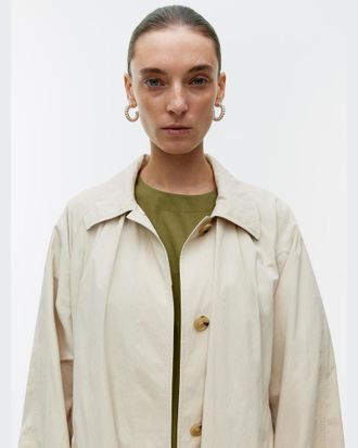 Arket Hoops Mit Twist-Detail -Goldfarben