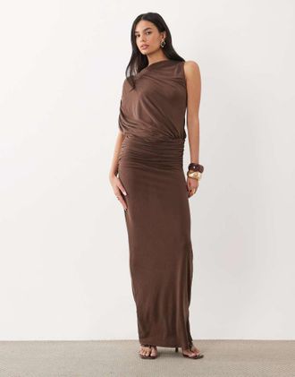 Asos robe longue &agrave; col montant drap&eacute;e &agrave; manches courtes couleur chocolat-Marron