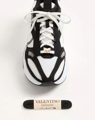 Valentino Garavani Basket Val H26 Sneaker - Black