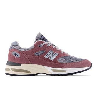 New Balance Unisex Made in UK 991V2 en Rose/Gris, Su&egrave;de/Mesh, Taille 40.5
