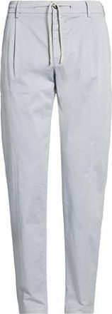 Eleventy BAS - Pantalons sur YOOX.COM