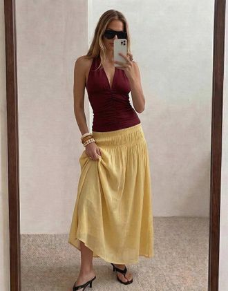 NA-KD Jupe longue smock&eacute;e &agrave; la taille - Jaune fonc&eacute;