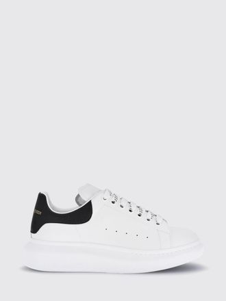 Alexander McQueen McQueen Baskets Oversize en cuir de veau avec empi&egrave;cement en daim et semelle chunky