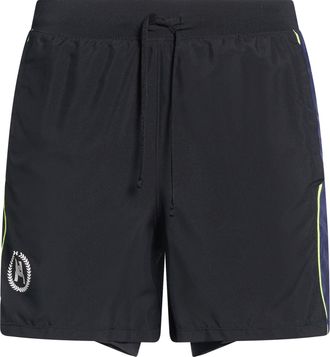 Under Armour HOSEN & R&Ouml;CKE - Shorts & Bermudashorts auf YOOX.COM