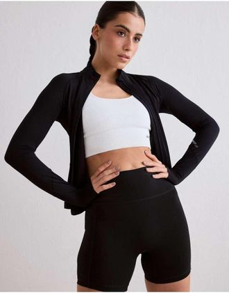 Aim'n Enge Lauf-Shorts in Schwarz