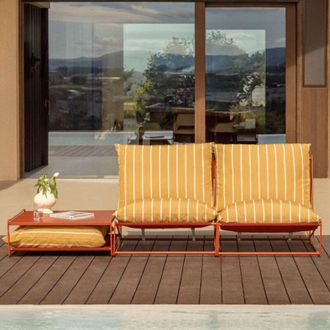 Sklum Ensemble de jardin Amaro compos&eacute; dun canap&eacute; modulable 2 pi&egrave;ces et dune table dappoint convertible SKLUM Jaune miel - Rouge Argile