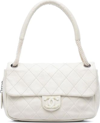Chanel Hobo Bags - Quilted Calfskin Expandable Zip Yacht Flap - Gr. unisize - in Weiß - für Damen