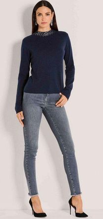 Madeleine Strickpullover Eleganter Wollpullover mit Stehkragen Glattstrickpullover mit Ziersteinen, Rippstricksaum und Langarm