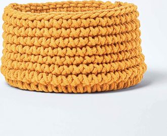 Homescapes gestrickter Aufbewahrungskorb in senf, runder Strickkorb/Stoffkorb 37 x 21 cm aus 100% Baumwolle mit Grobstick-Optik