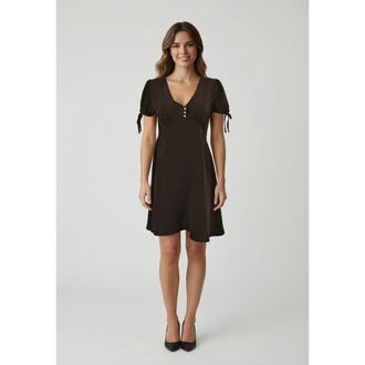 Molly Bracken t2235ee