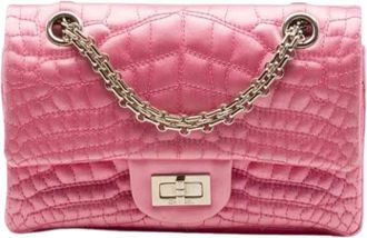 Chanel Sac bandouli&egrave;re Pre-owned en satin &agrave; double rabat - Femme - Pre-owned - Rose - Taille: ONE Size