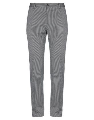 Dolce & Gabbana HOSEN & R&Ouml;CKE - Hosen auf YOOX.COM