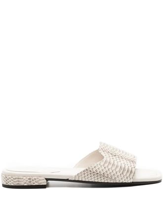 Jimmy Choo London sandales Dina &agrave; imprim&eacute; peau de serpent - Tons neutres