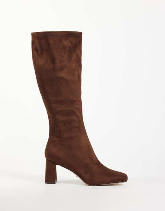 Steve Madden Holly Stiefel mit Blockabsatz bis zum Knie in braunem Wildleder